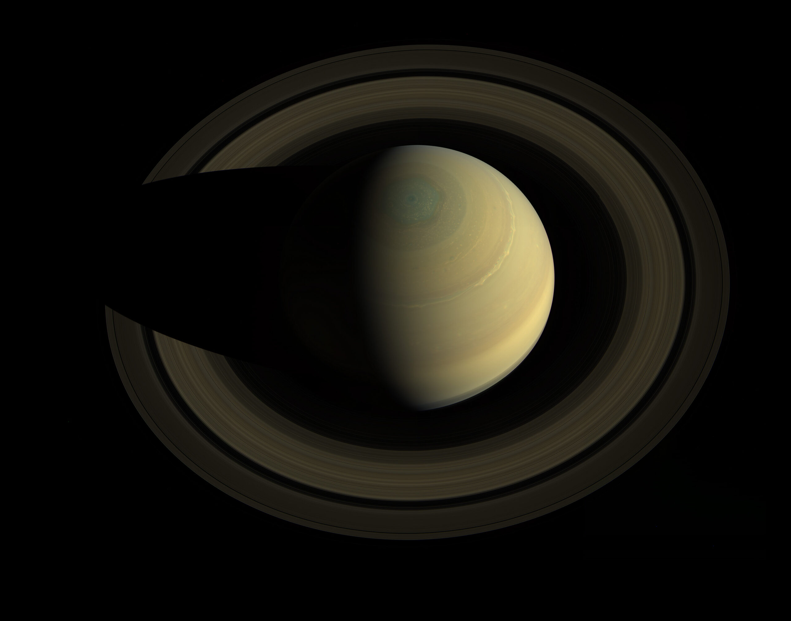 Cassini swings high above Saturn to take a portrait - RocketSTEM