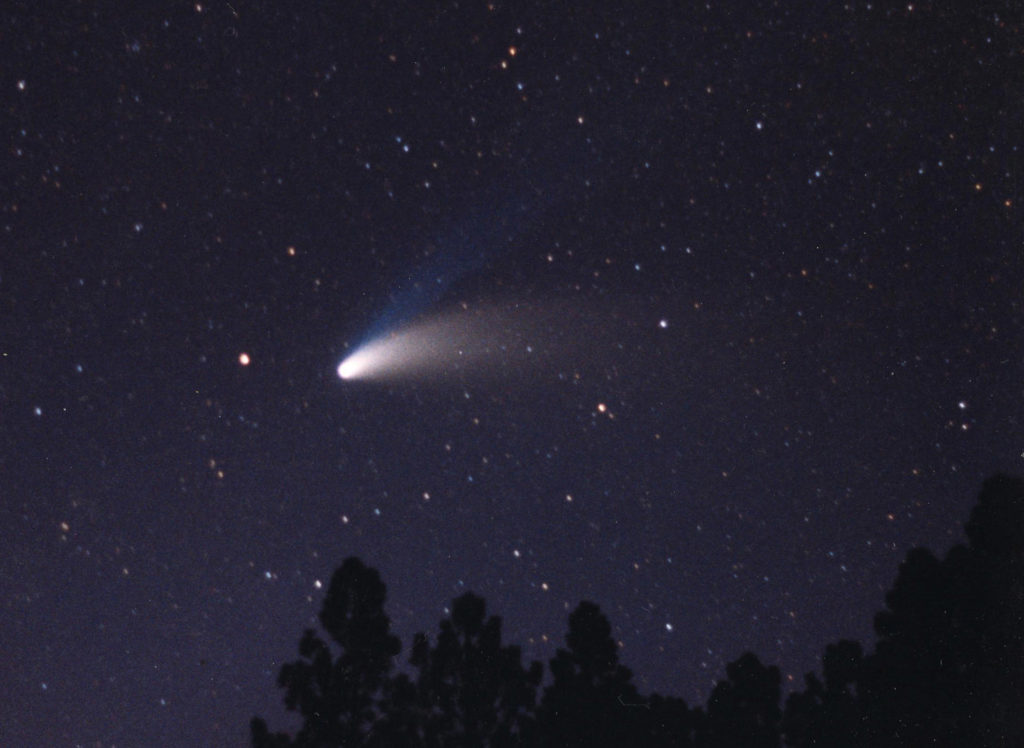 Comet of the Week: Hale-Bopp C/1995 O1 - RocketSTEM