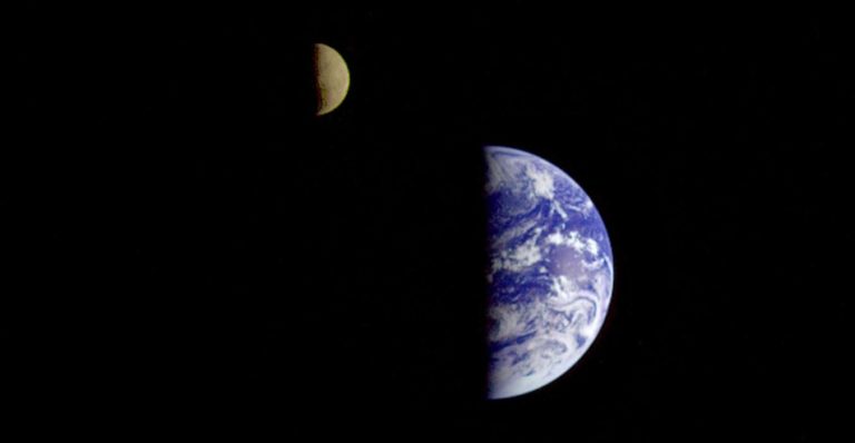 Four astronomical discoveries from ancient Greece - RocketSTEM