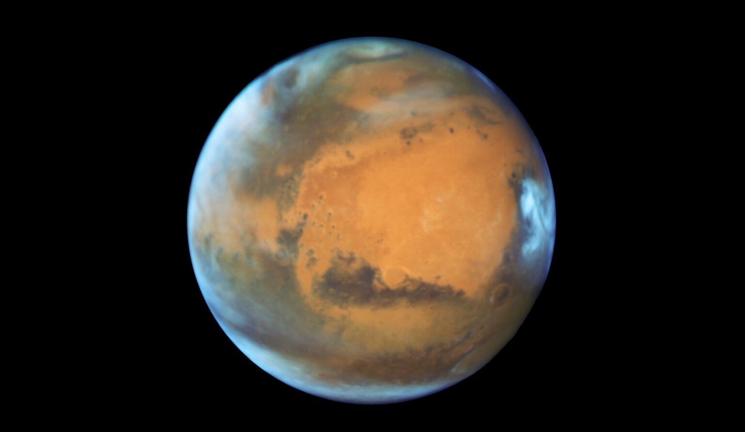 Is Mars really as red as people say it is? - RocketSTEM