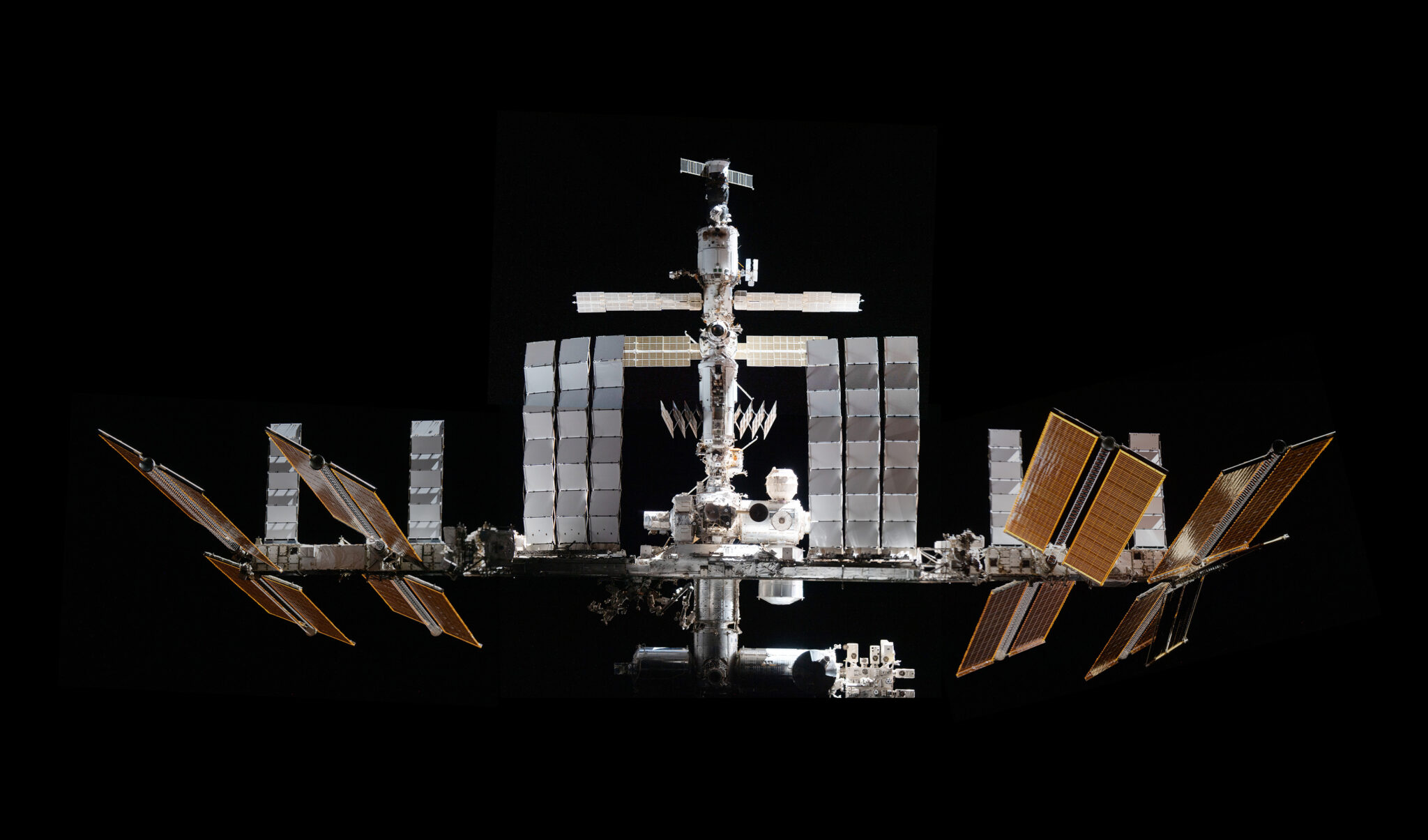How does the International Space Station stay in low Earth orbit ...